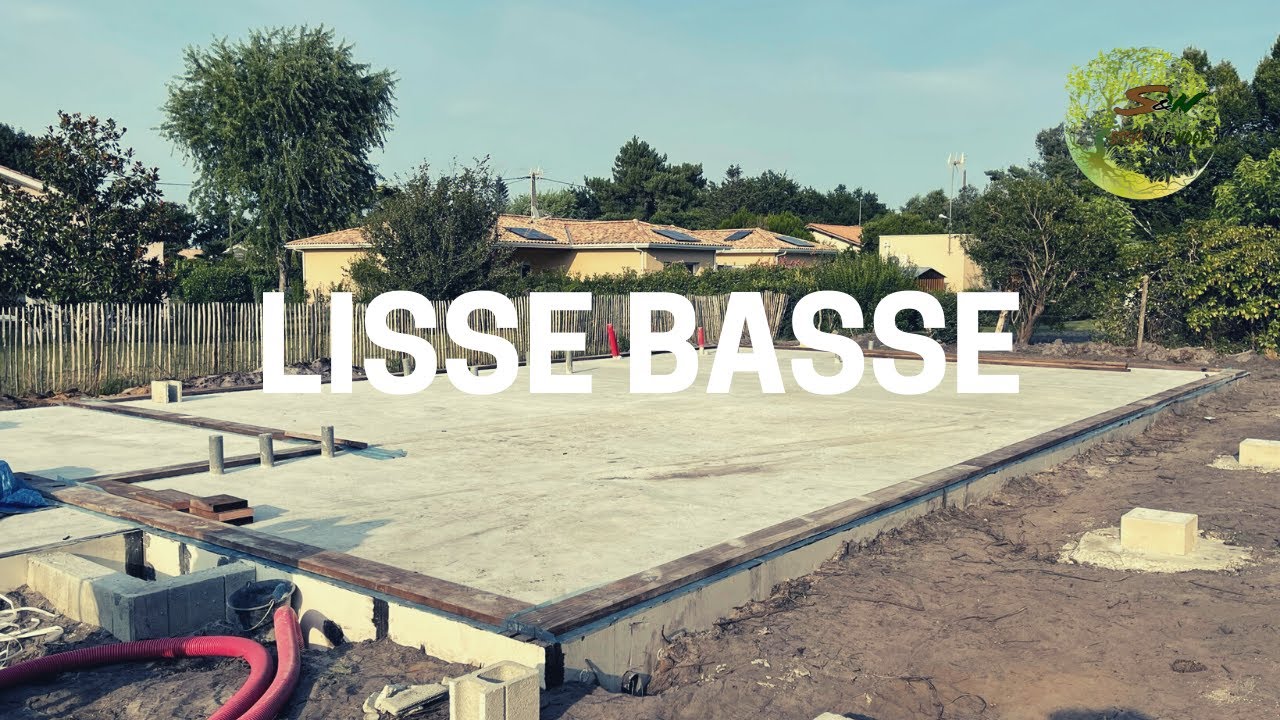Construction Maison Ossature Bois - Pose de l’importante lisse d ...