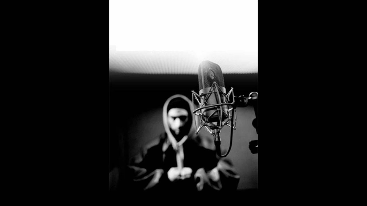 Ali - Golden Boy [HD] - YouTube