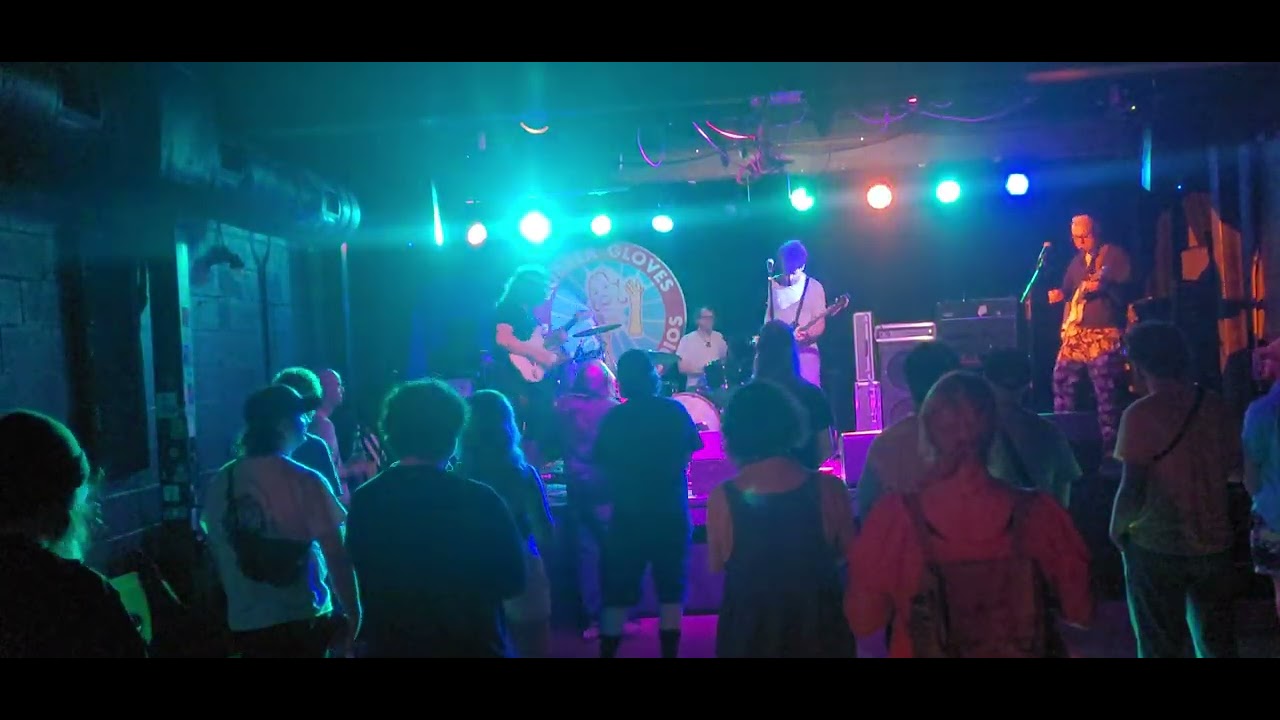 Flesh Narc @ Rubber Gloves in Denton, TX (5/8/23) - YouTube