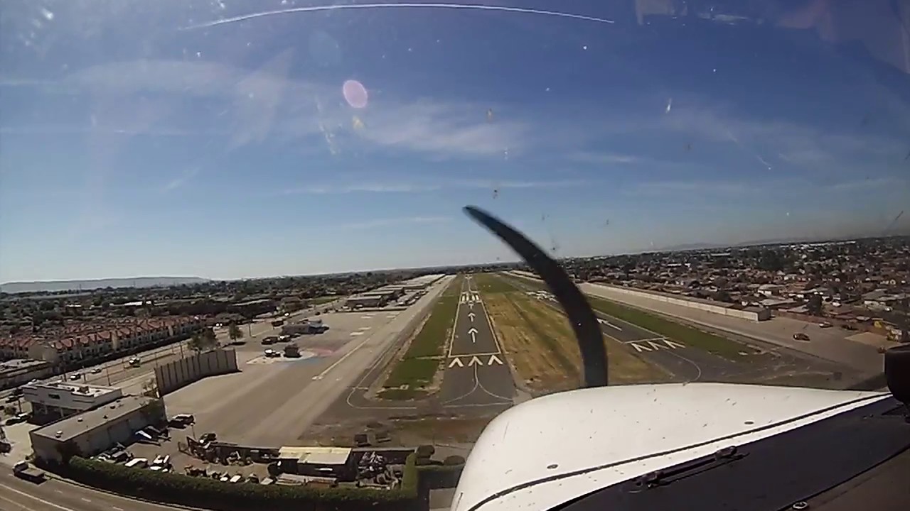 Cessna 172S landing at KCPM (Compton/Woodley Airport) - YouTube