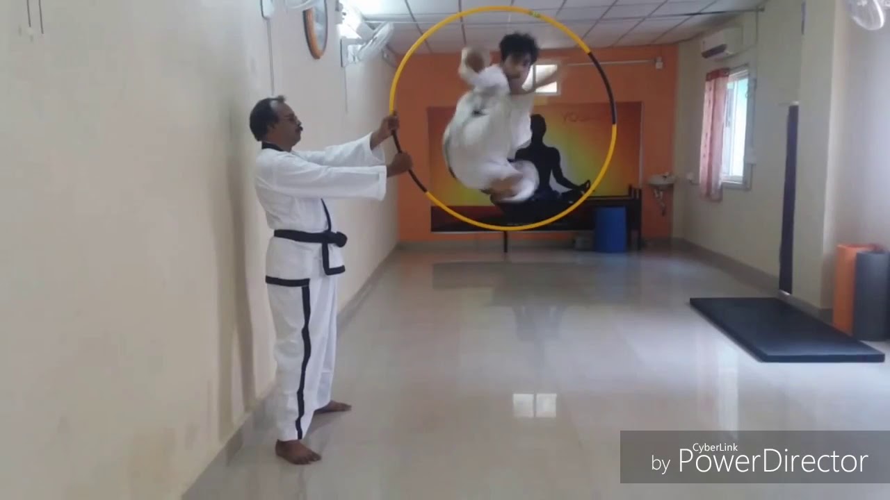 karate stunts - YouTube