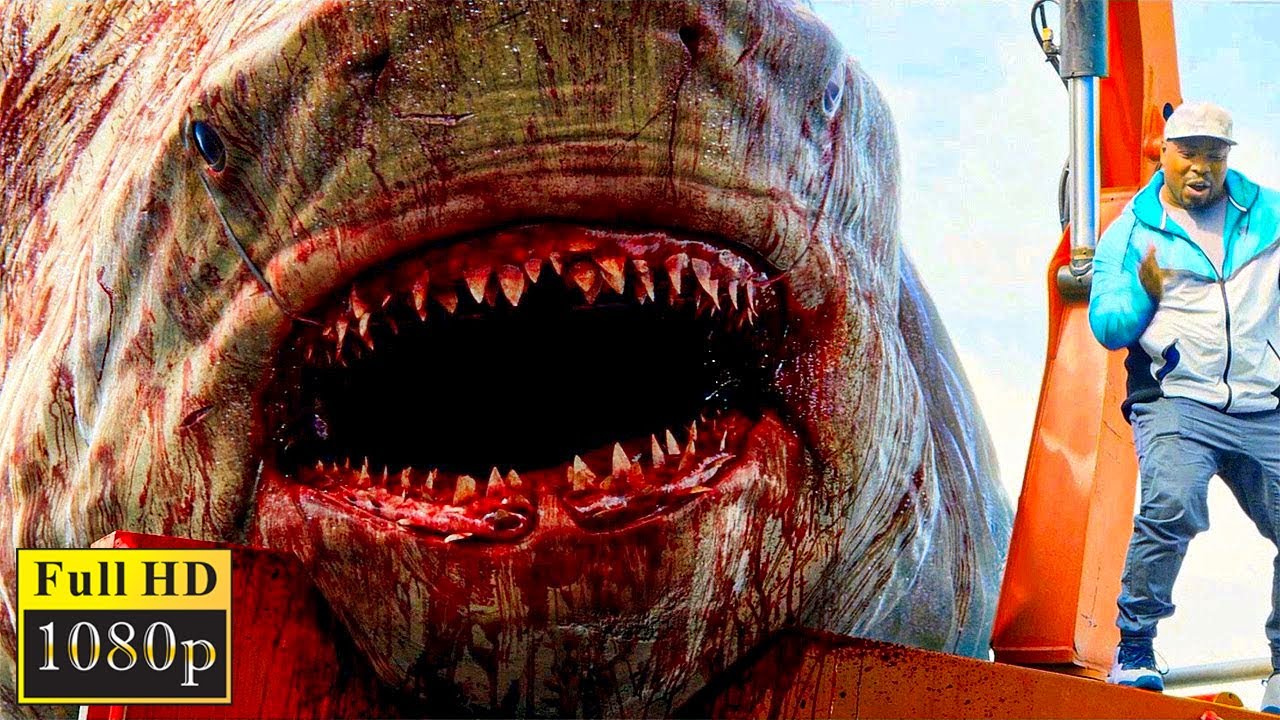 The Meg (2018) Megladon Jumps Out of water scene - MOVIECLIP HD || Best ...