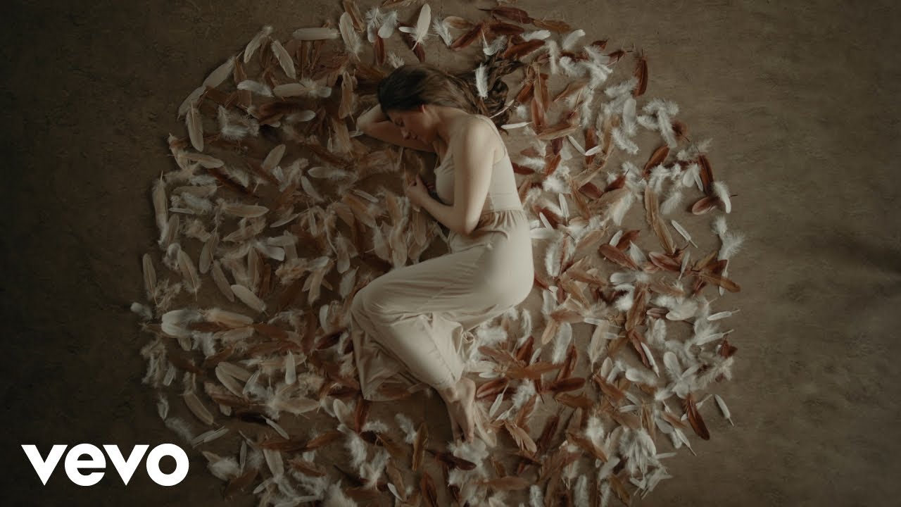 Asiah Holm - Let Go (Official Video) - YouTube