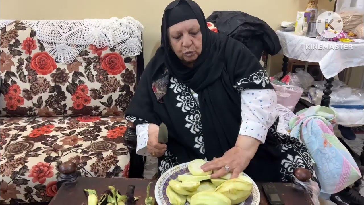 ايد علي ايد تكيد والاوفه ام ودنين يشلوها اتنين ملينا البيت بالخير وربنا ...