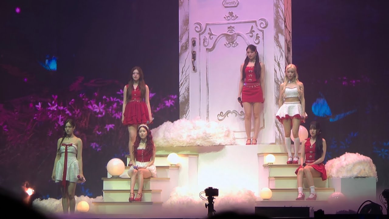 250412 STAYC(스테이씨) - 'Twenty' - YouTube