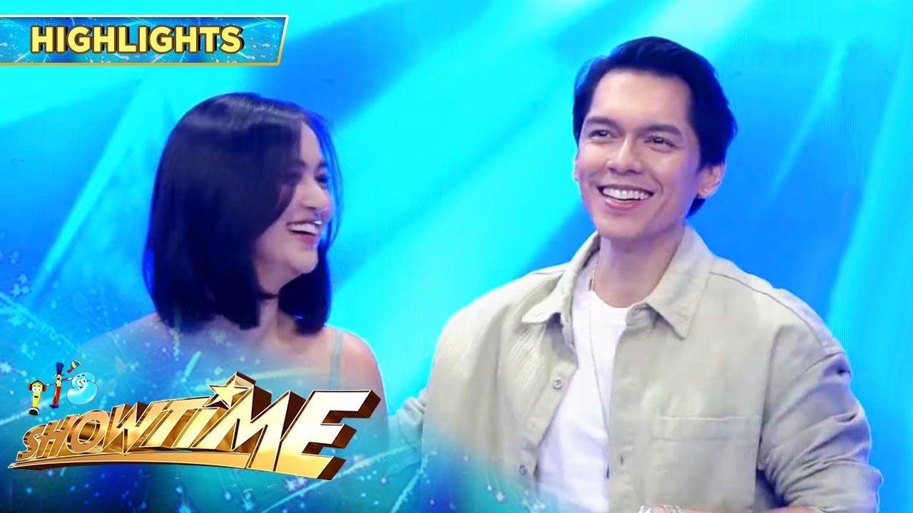 It's Showtime hosts wants to see the look of "in love" from Charlie and ...