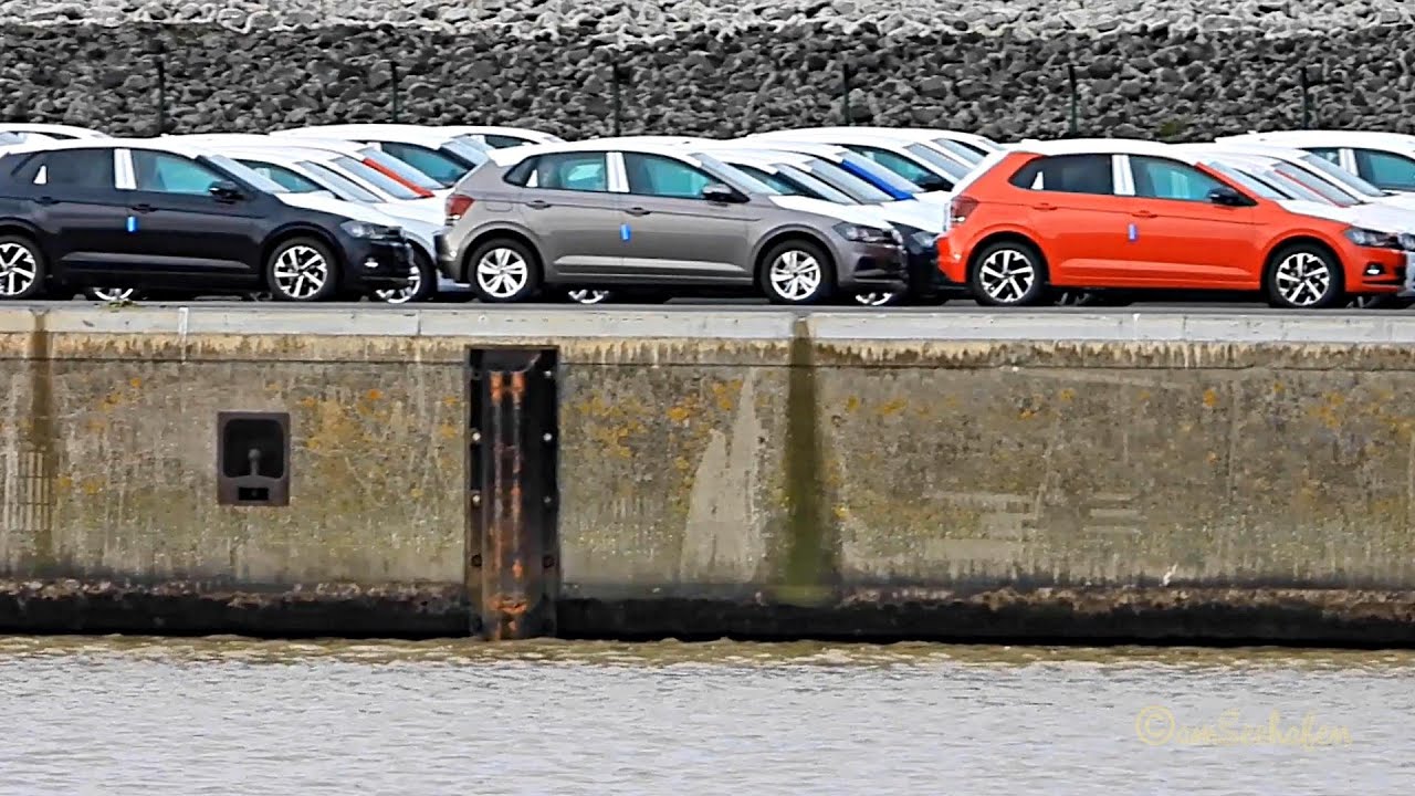 so viele KFZ MORNING CHORUS import & export cars Emden 9VNT5 IMO ...