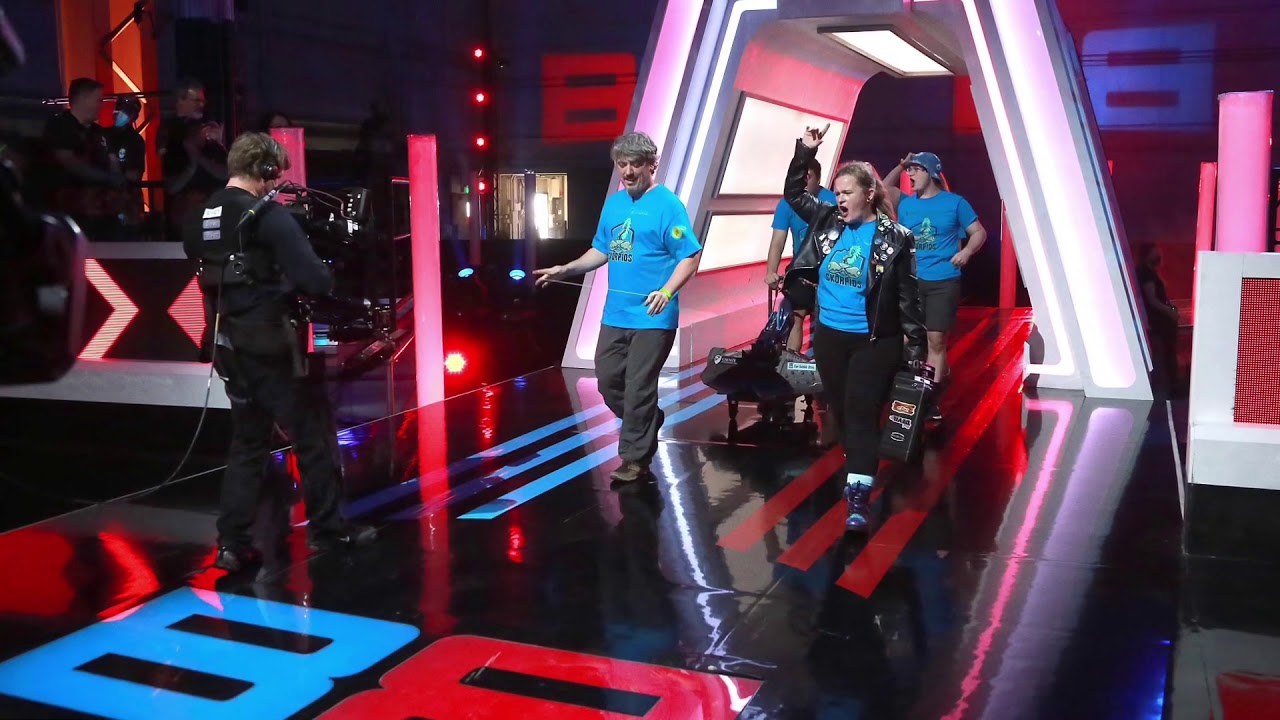 BattleBots Skorpios 2020 part 4: Perfect Phoenix Change - YouTube