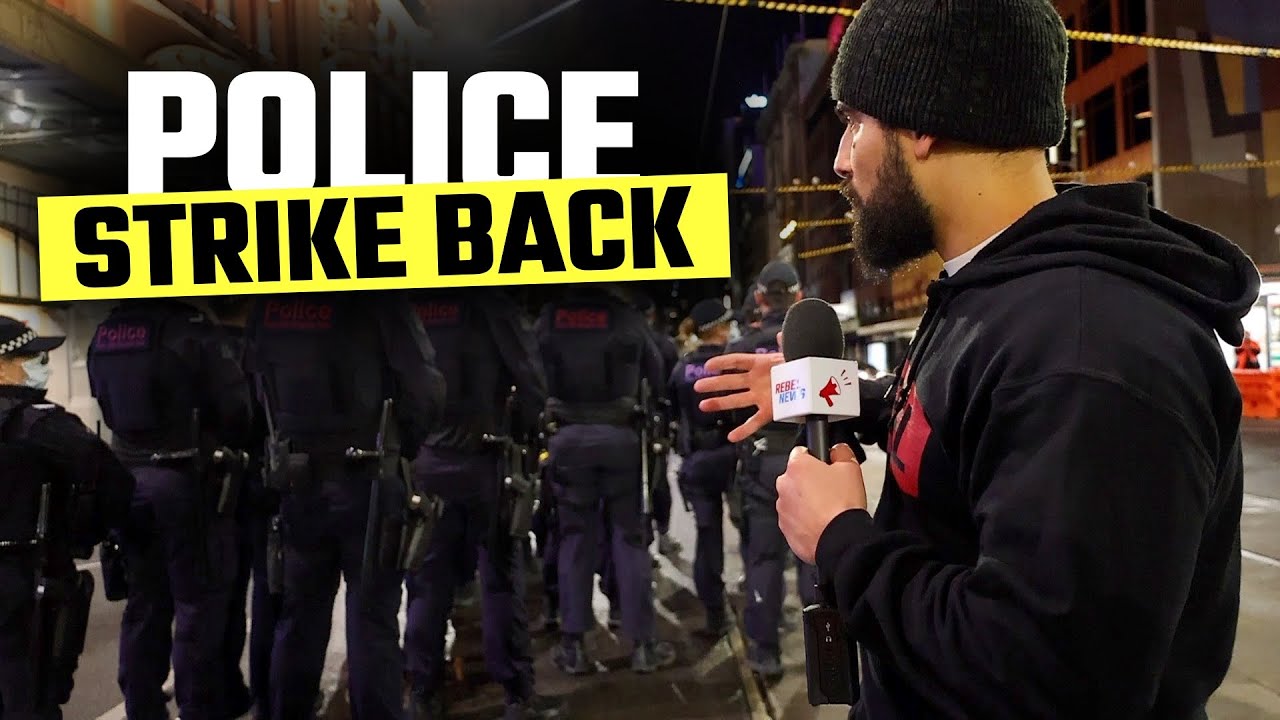 This is how SCARED police are of freedom protests in Melbourne - YouTube