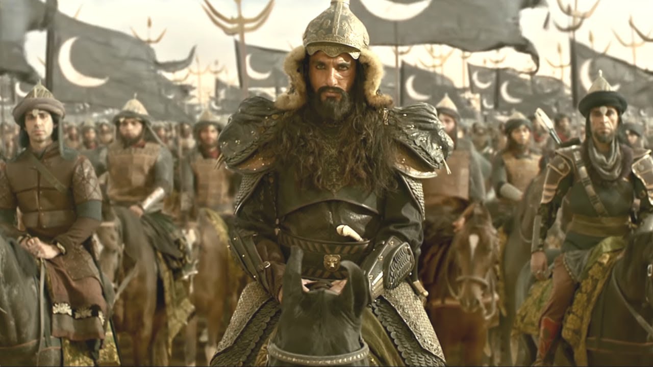 Padmaavat Movie WAR SCENE | Ranveer Singh & Shahid Kapoor - YouTube