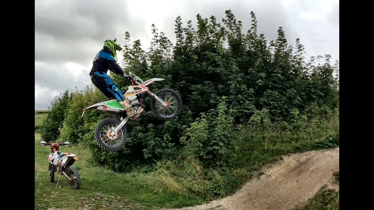 2017 KTM 350 EXC Six Days Step Up Jump - YouTube