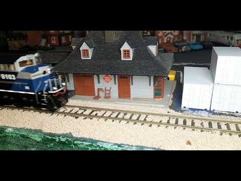 ho scale circus train - YouTube