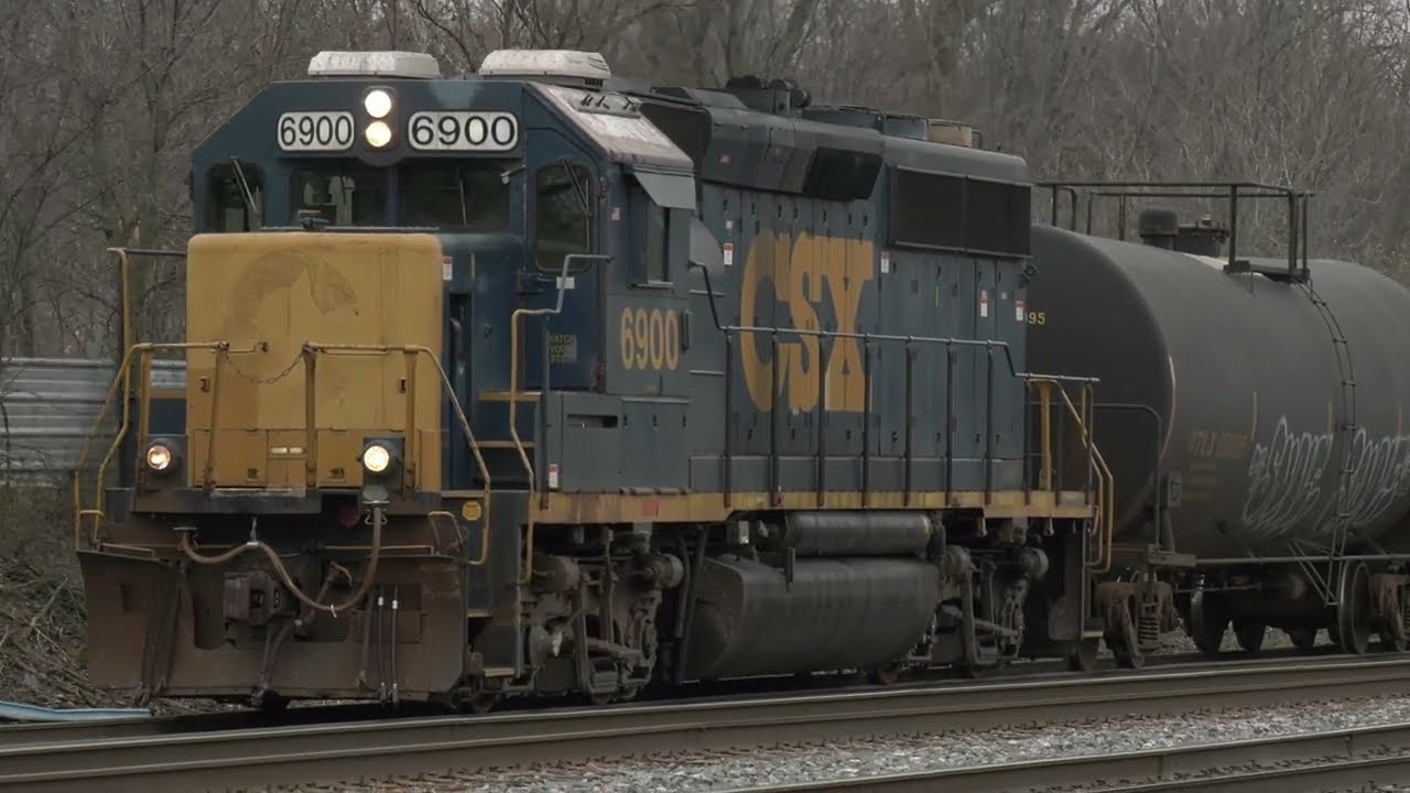 CSX 6900 Chessie just wants to live! D743 and Y102 Lima Ohio NS Tower ...