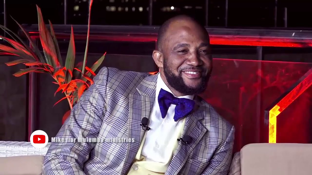 EV.MIKE FLOR DANS SALON DE TEMOIGNAGE VOL 2 VERITE YA SOMO - YouTube