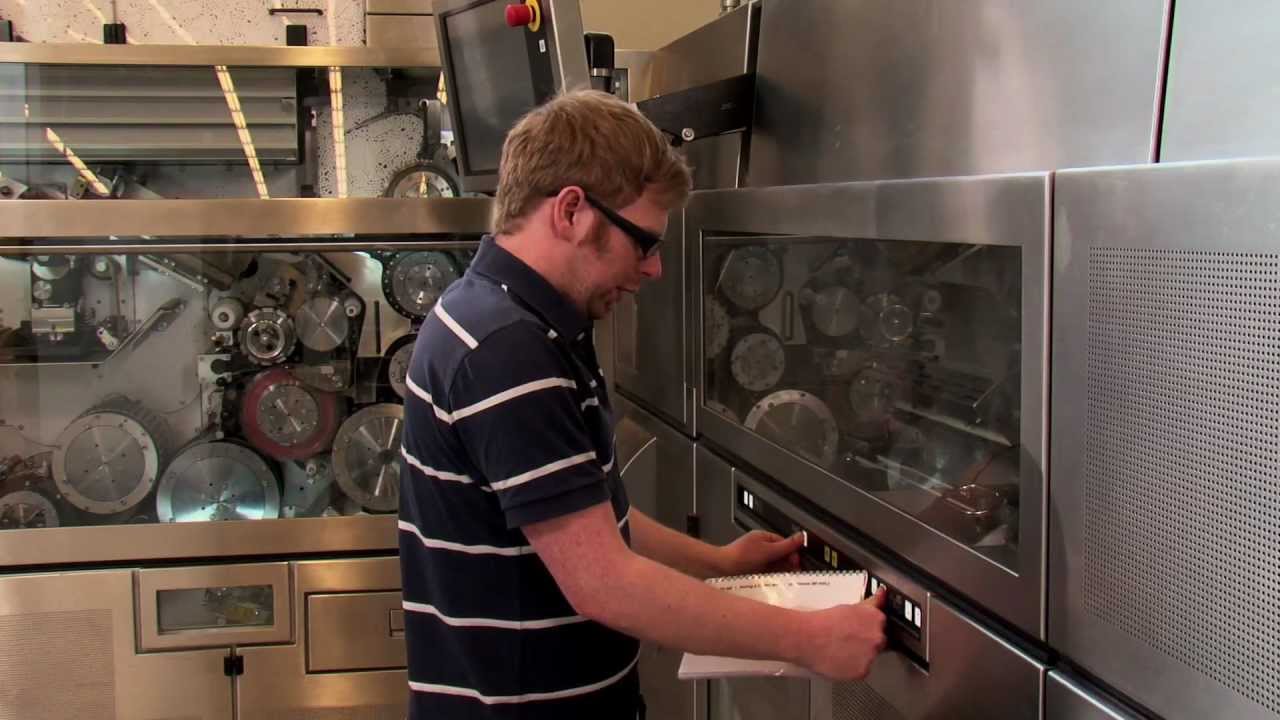 Hauni - fast, faster, Training Centre. [Hauni video] - YouTube