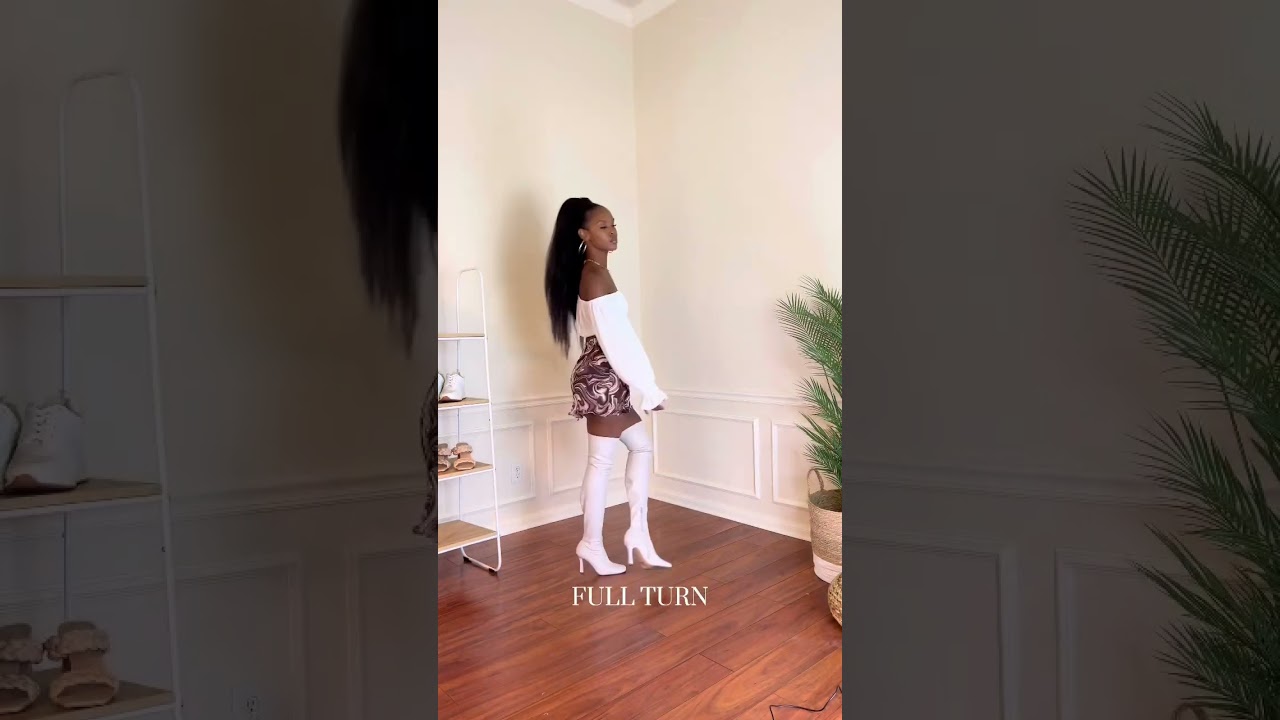 Runway Poses & Turns #RunwayWalk - YouTube