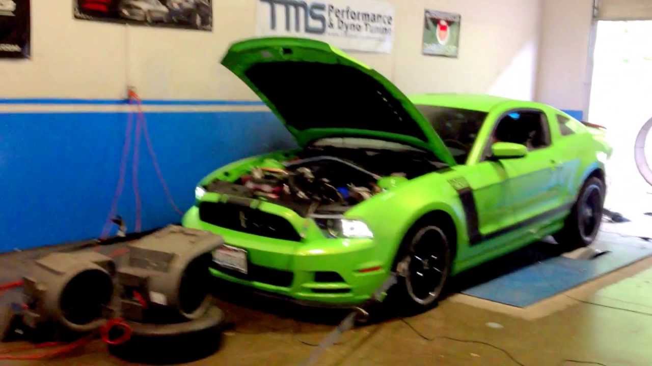 Hellion Twin Turbo 2013 Boss 302 Mustang puts down over 630 rwhp on the ...