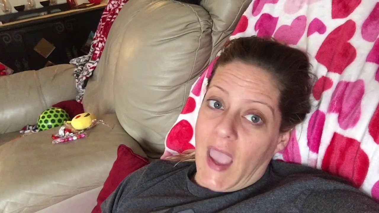NO SCHOOL FRIDAY 2/15/19 | Angie's Life - YouTube