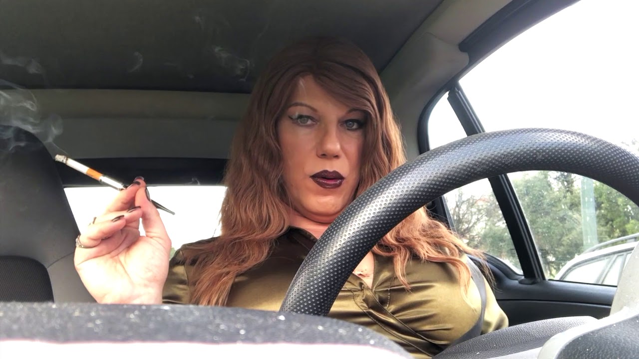 Smoking Driver: Watch Out! - YouTube