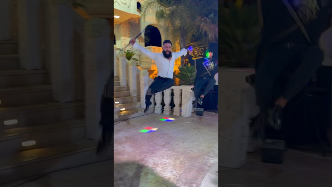 من بعد تامر عقيل ما حدا يسمك أول بالدبكة 😎 Emperor Tamer Akil - YouTube