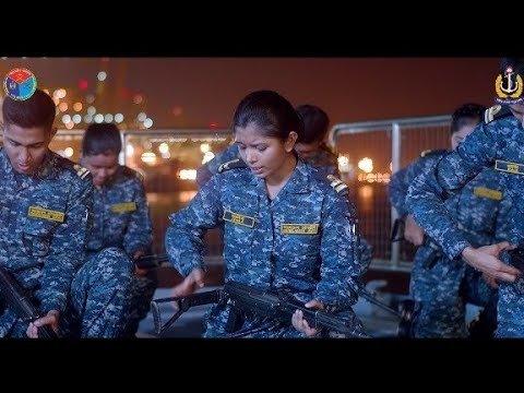দুর্গম গিরি কান্তার মরু দুস্তর পারাবার লঙ্ঘিতে হবে রাত্রী নিশীথে যাত্রীরা হুশিয়ার