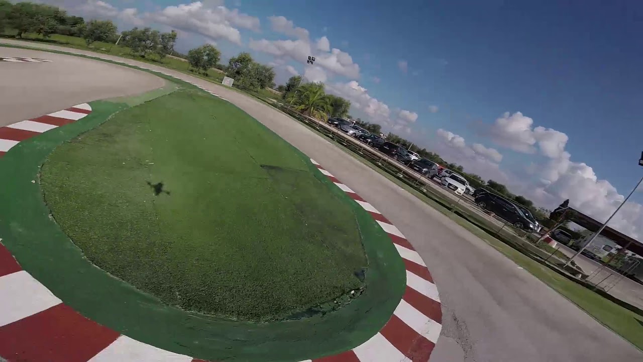 Pdm race track - Free practice session with Gopro Session 5 - YouTube