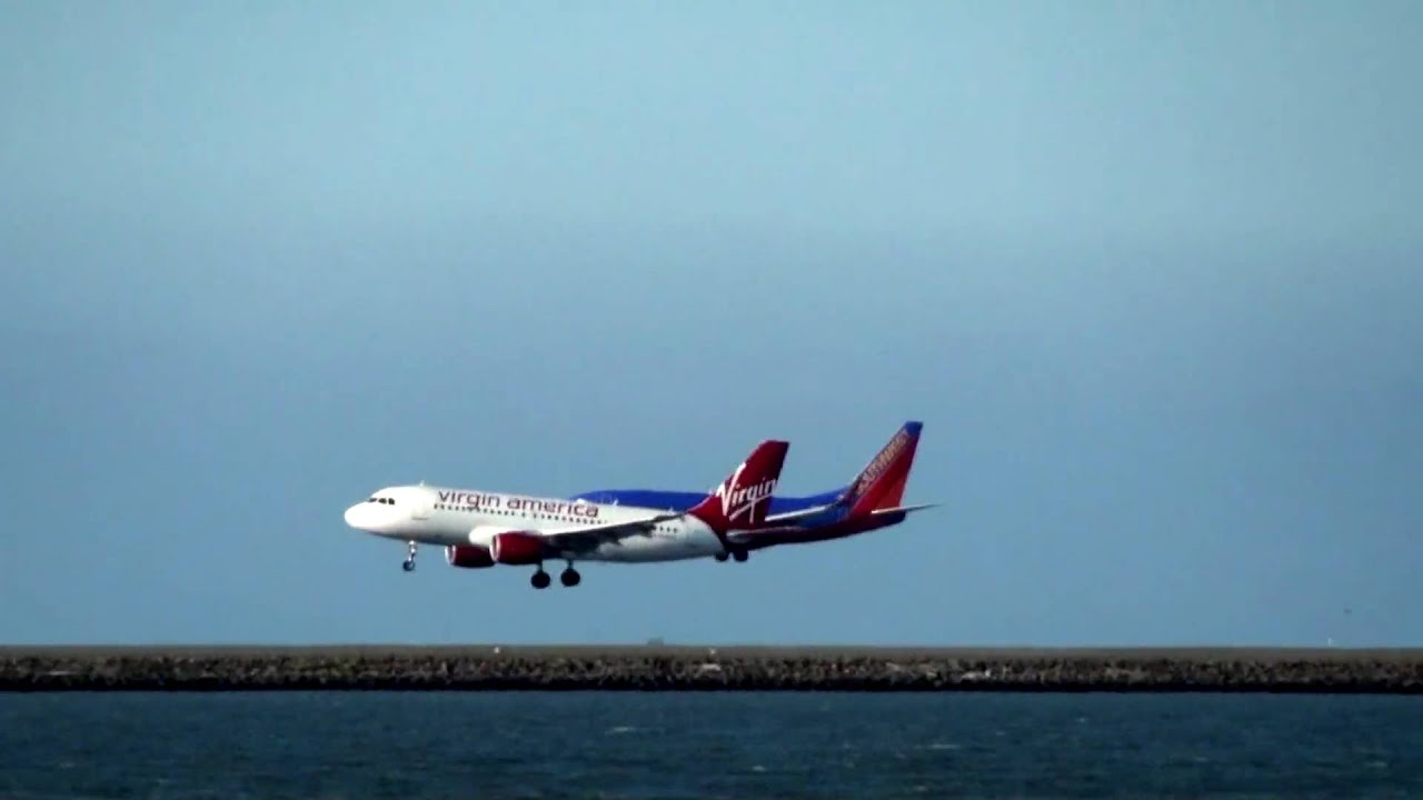 PARALLEL LANDING VIRGIN AMERICA & SOUTHWEST AIRLINES @ SFO - YouTube