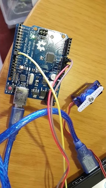 Arduino Servo motor - YouTube