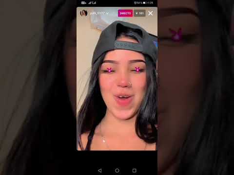 Flaquita dominicana dándolo todo por Instagram y demostrando que no sirve 👊😎😬