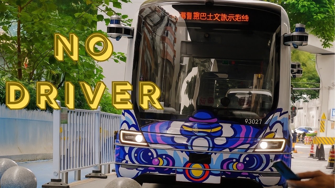I Tried Guangzhou’s Fully Autonomous Driverless Bus! | First Experience ...