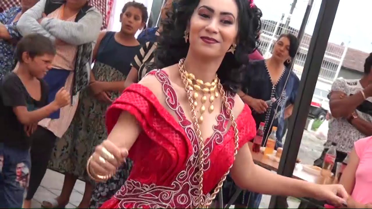 Mimi ile Muhamed istetmek toreni - YouTube