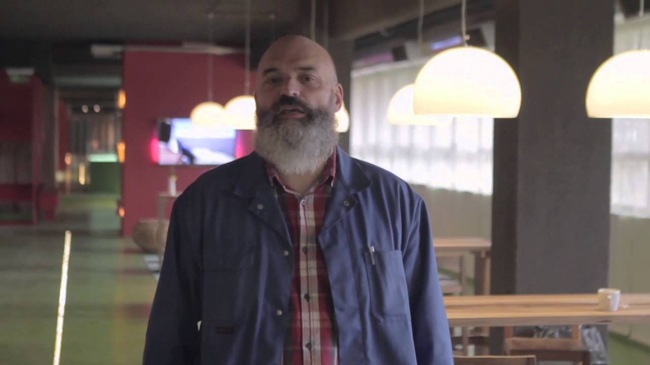 Historias de Tigre en el Corazón de Venice - Paco Savio - YouTube