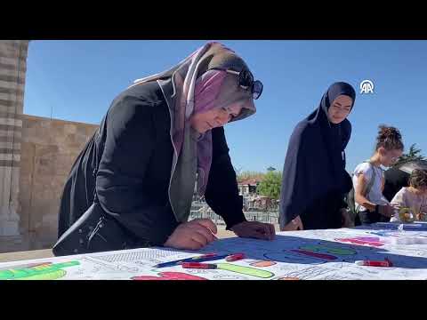 Kırşehir'de 'Filistin İçin Sen de Çiz' Etkinliği: Çocuklar İsrail'i kınadı