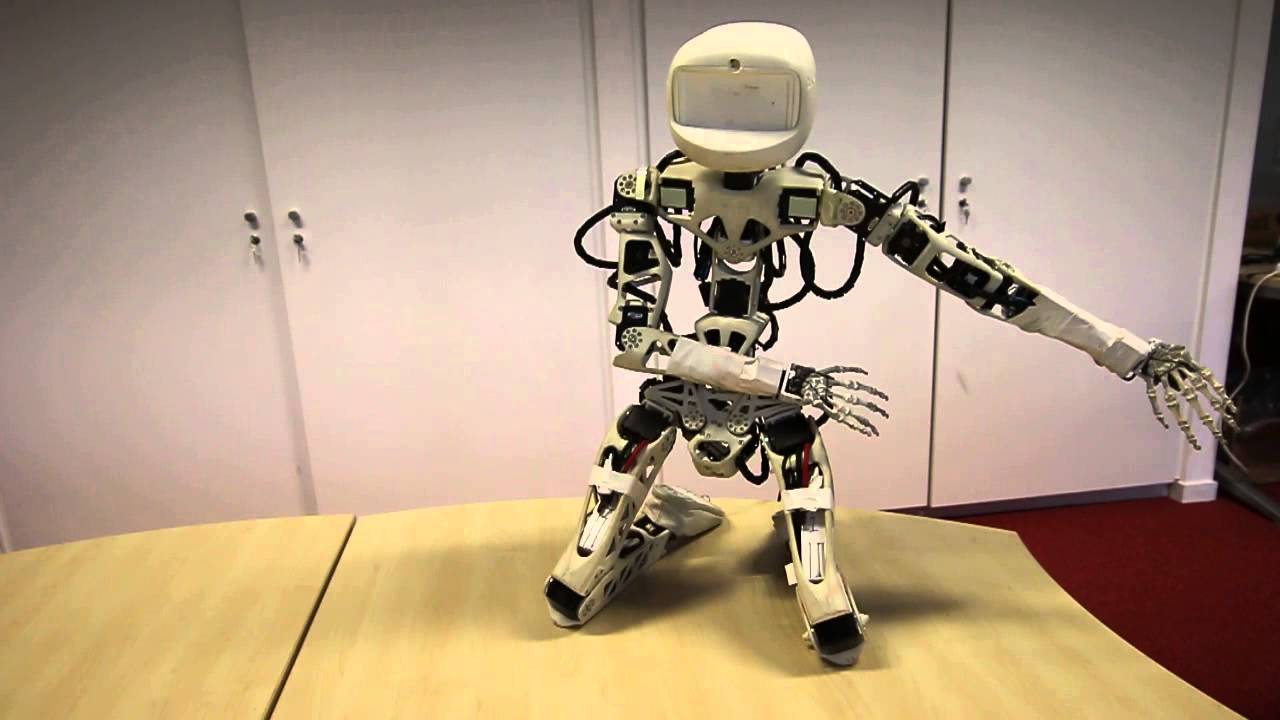 Movement of Poppy Humanoid, by Thomas Peyruse (12) - YouTube