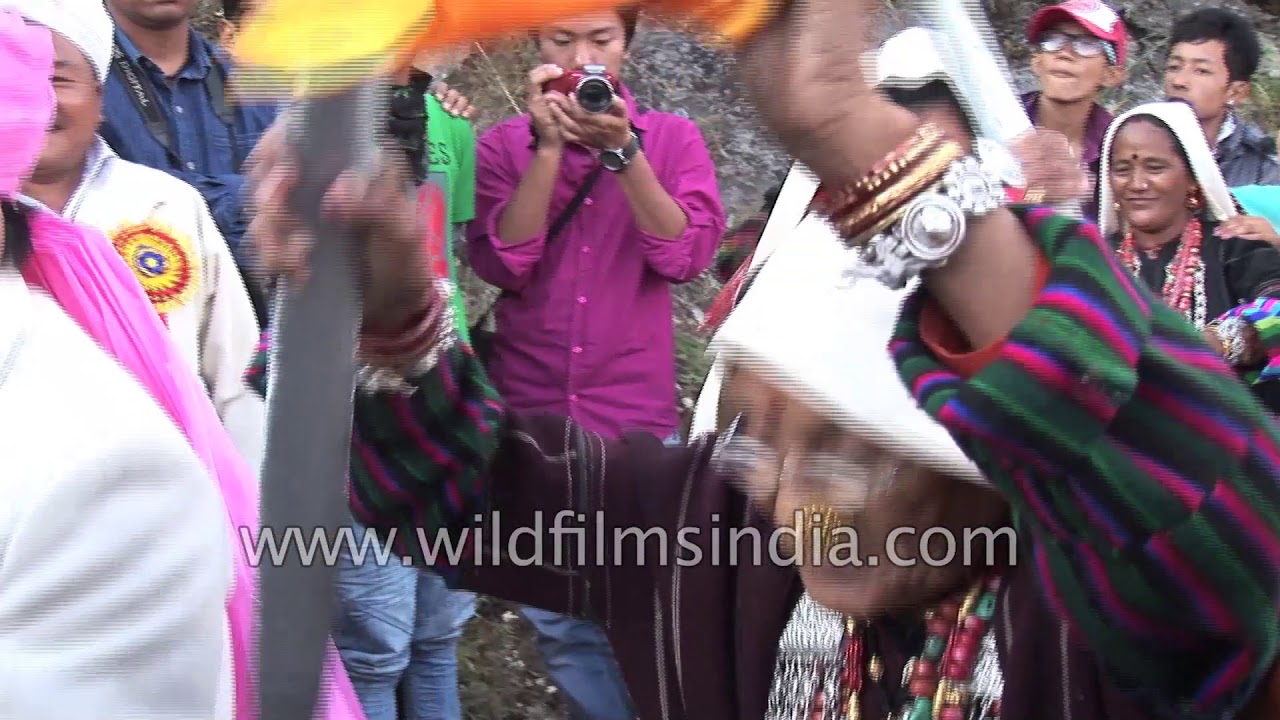 Victory dance by Rung tribe of Uttarakhand - YouTube
