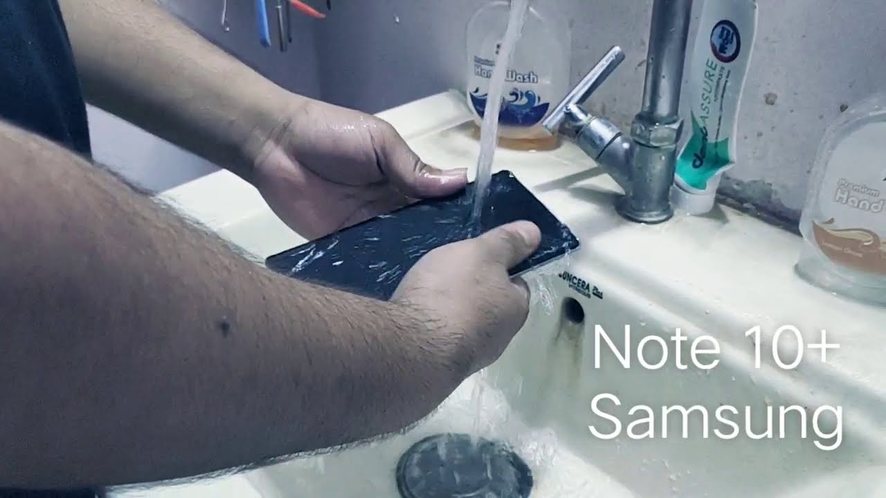 Samsung Galaxy Note 10 Plus Water Test - YouTube