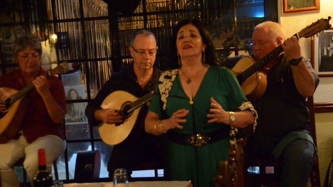 MARIA DA SAUDADE canta, "Fado Mouraria Estilizado" - YouTube Music