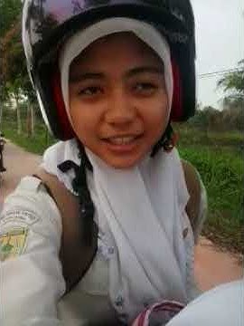 Keajaiban dunia ke-8. Elsa bawa motoooor lagiii. - YouTube