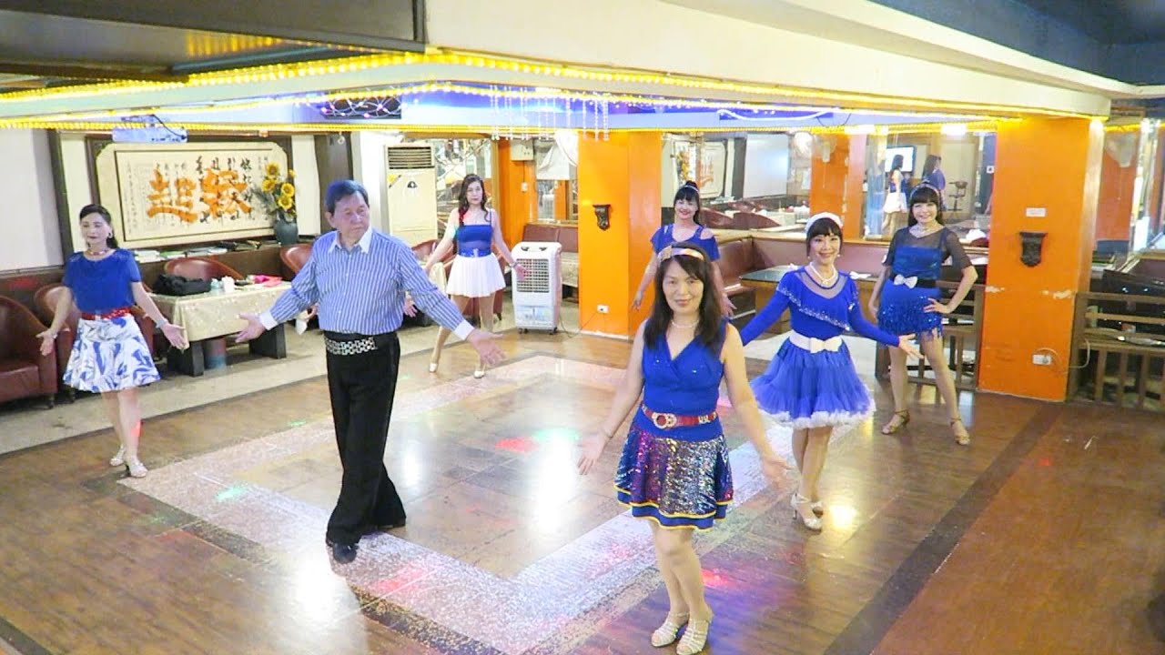 Blue Spanish Eyes Line Dance(By Juliet Lam)(2nd Upload) - YouTube