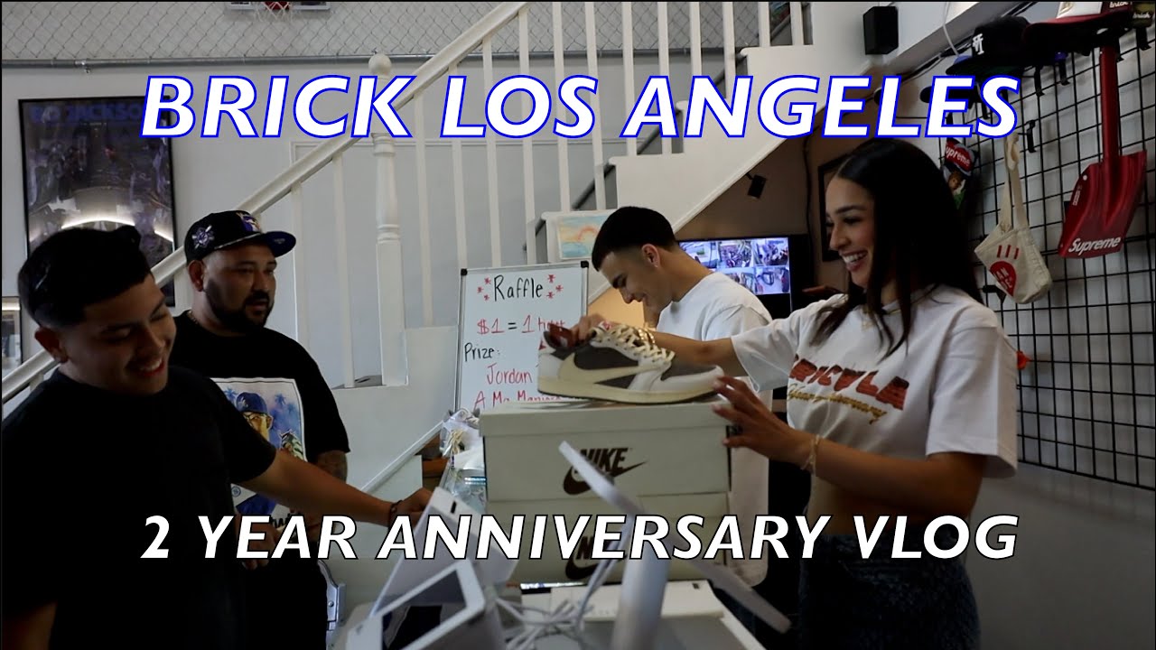 BRICK LA 2 YEAR MASHUUP VLOG (DEALS, DOORBUSTERS, RAFFLES, AND MORE!) - YouTube