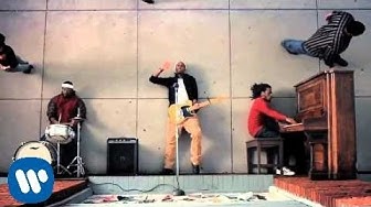 B.o.B.-So Hard To Breathe (Lyrics) - YouTube