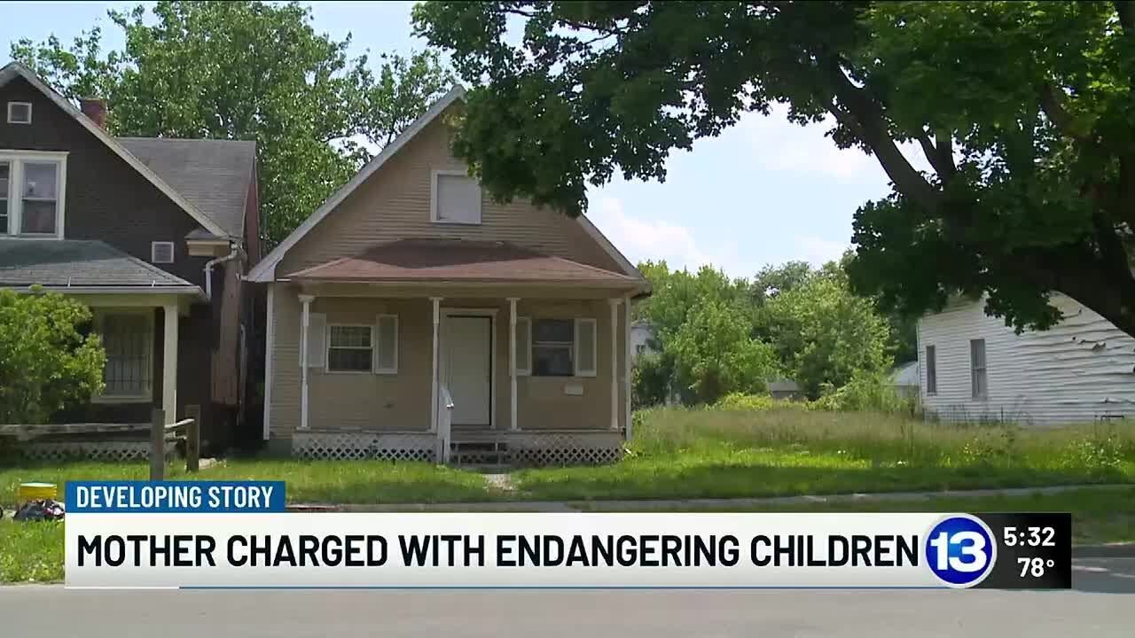 Mother charged with endangering children - YouTube
