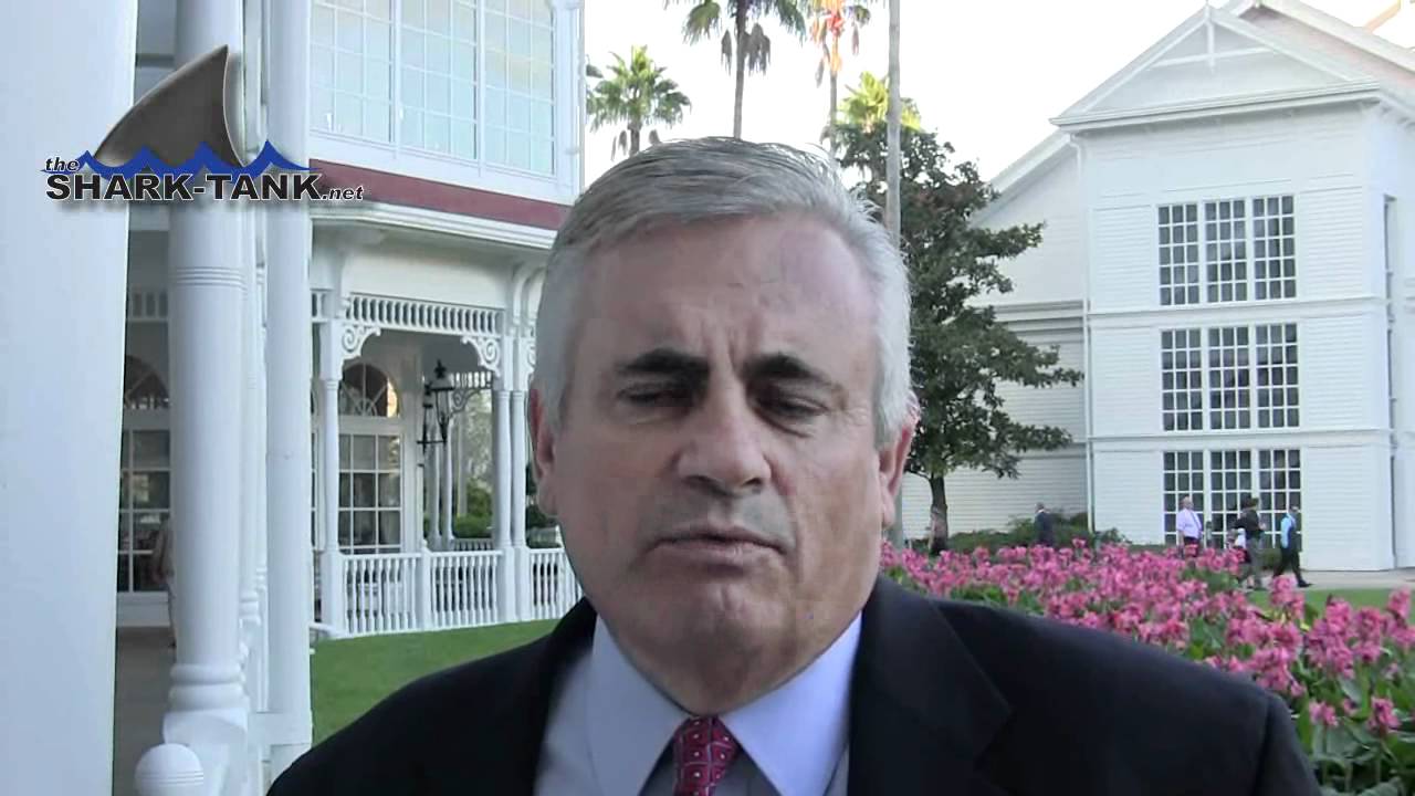 Craig Miller's 'Miller on Main Streat' - YouTube