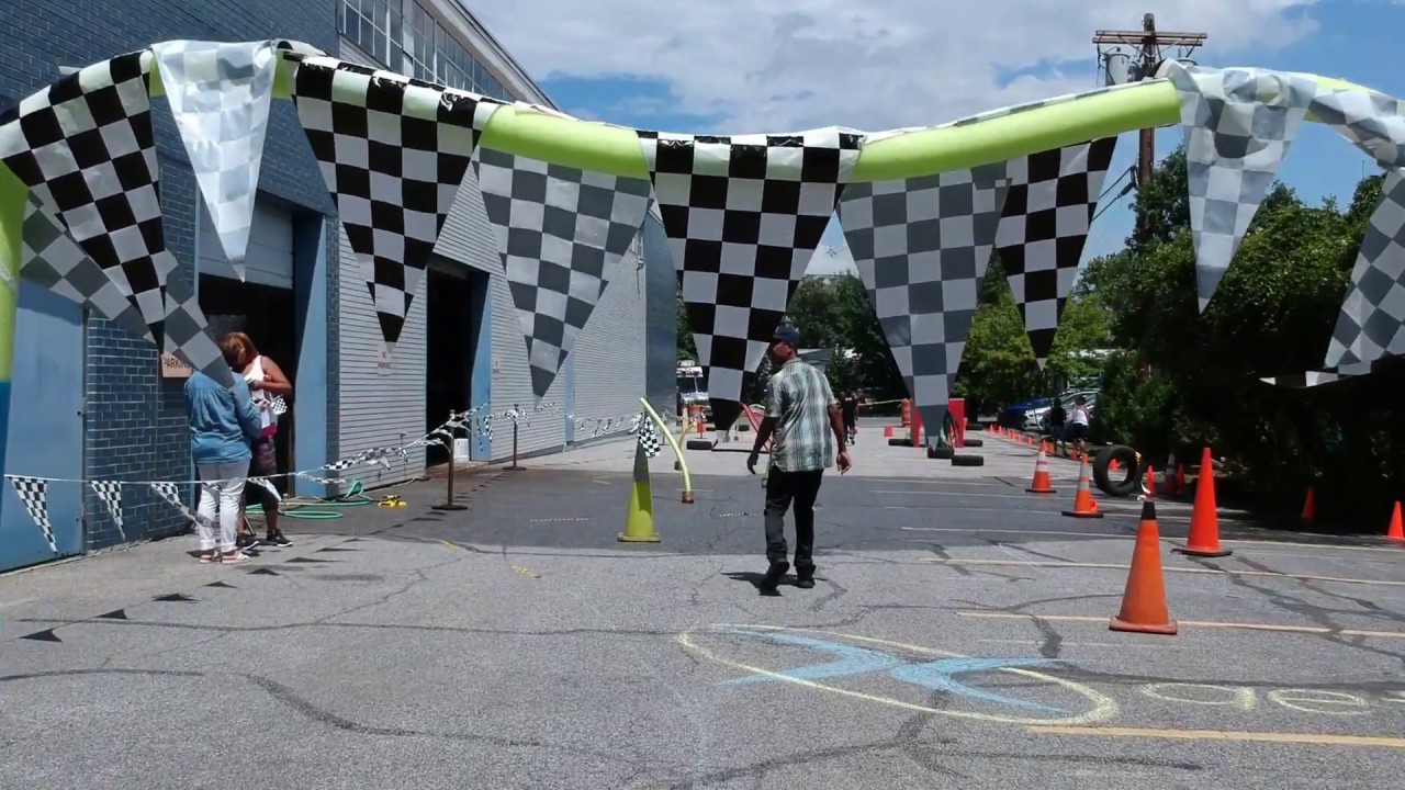 Aetrex Footloose Green Machine [1080p HD] 8/3/2018 - YouTube