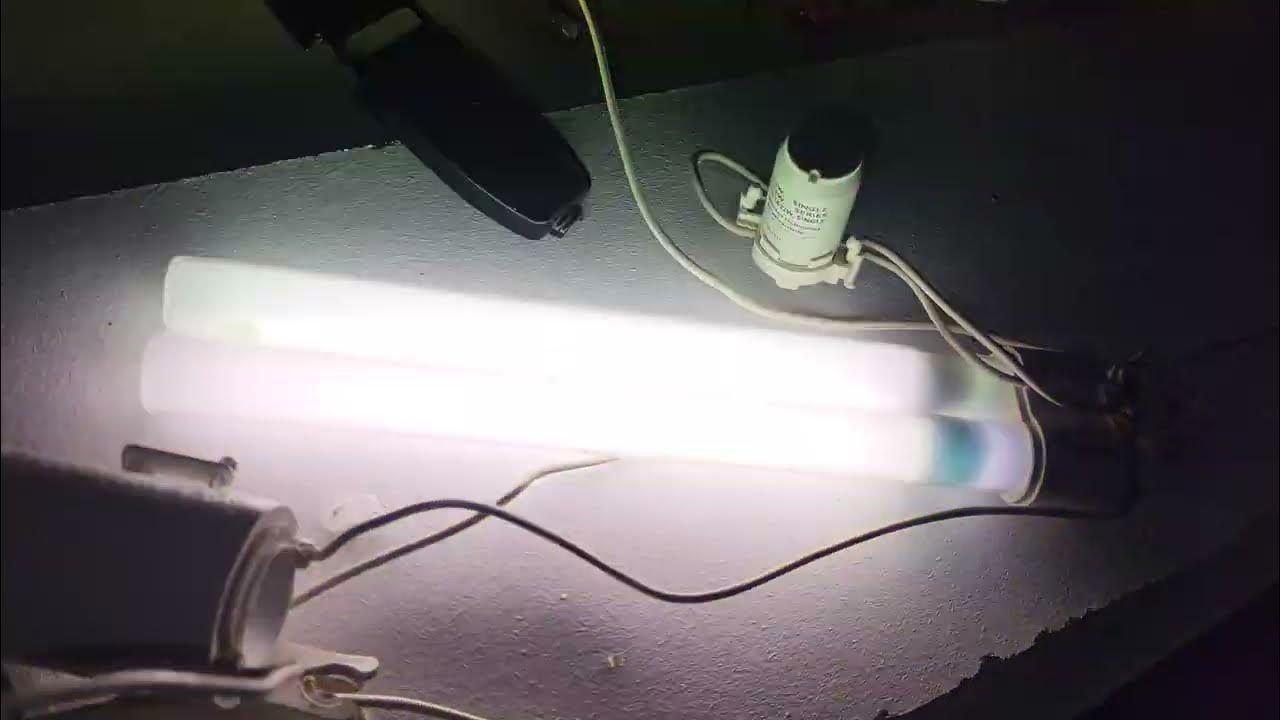 Philips PL Lamp 18W - 840 - YouTube