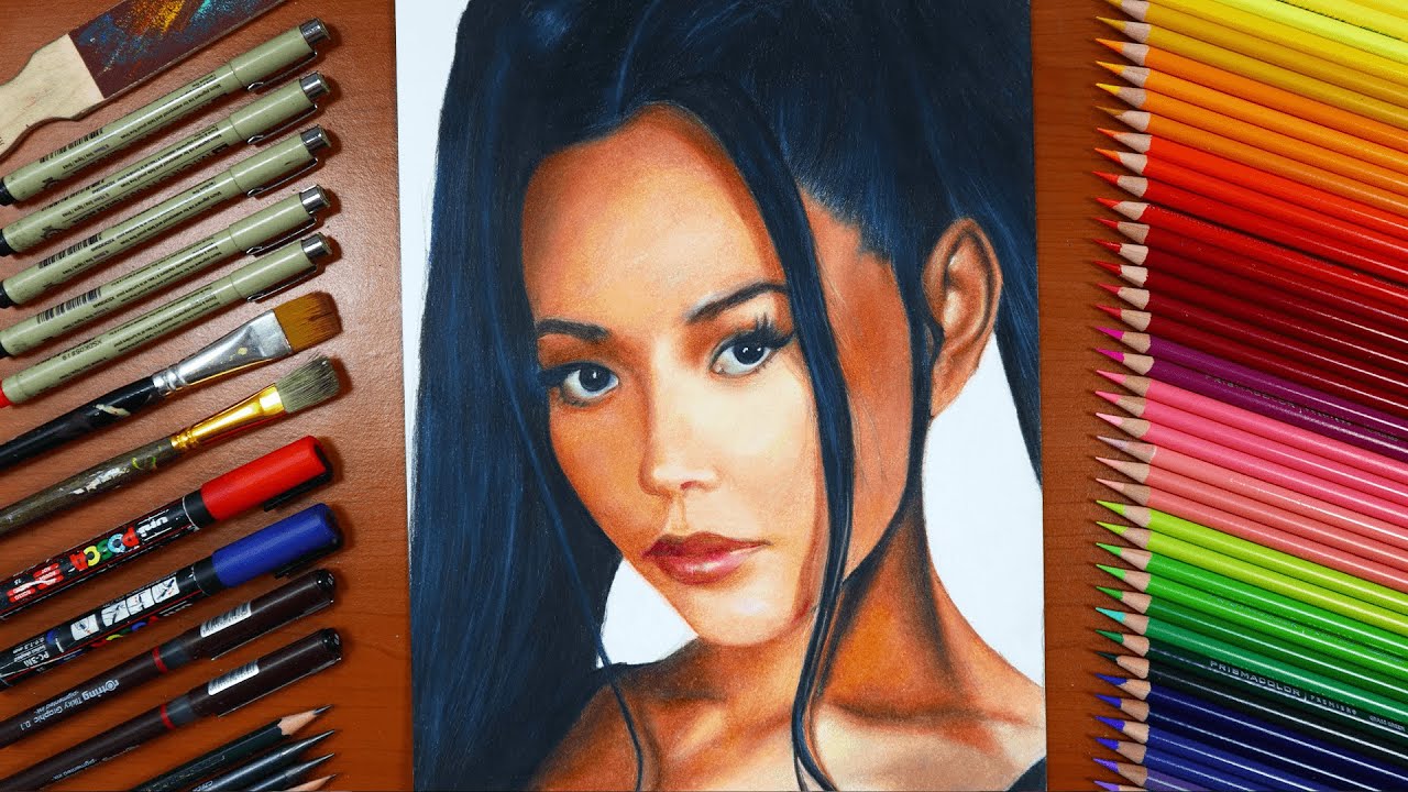 Drawing Bella Poarch! - YouTube