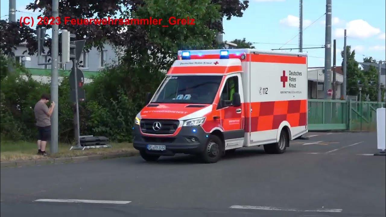 RTW 1 BF + RTW 1 + RTW 2 DRK Dessau - YouTube