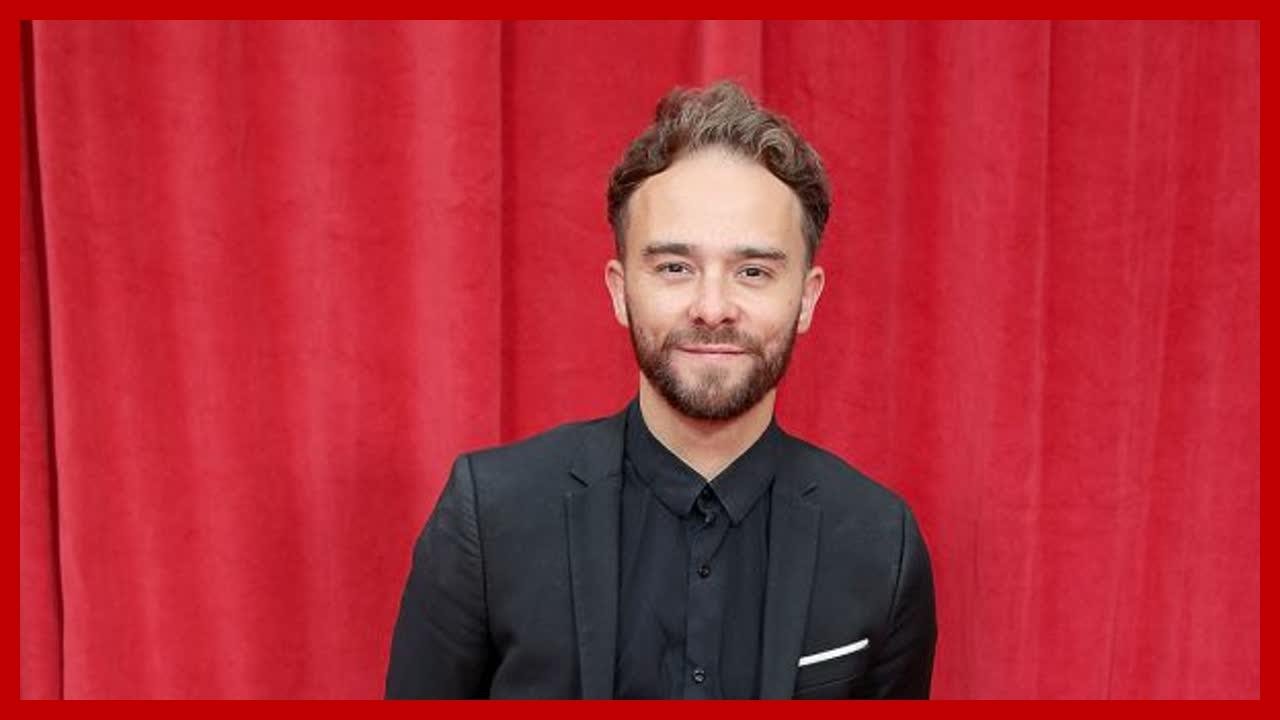 British Soap Awards 2018: Jack P Shepherd thanks EMMERDALE during Best ...