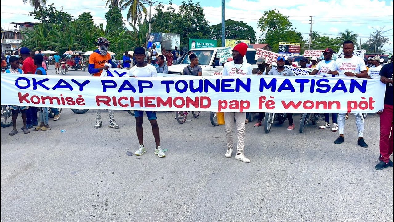 Mach solidarite a Komisè Gouvènman Okay la Me Ronald Richemond - YouTube