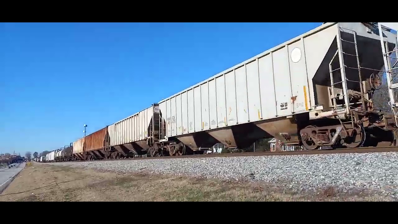 NS 346 with NS 4236 DC to AC AC44C6M and NS 4424 AC44C6M - YouTube